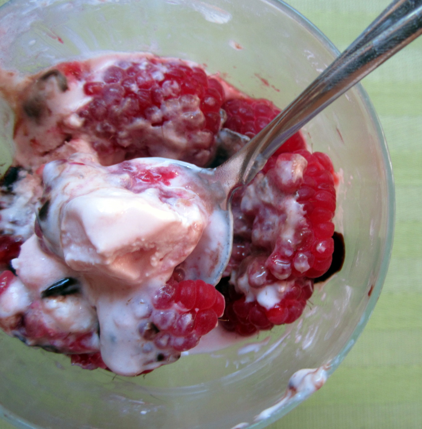 Raspberry Greek Frozen Yogurt with Dark Chocolate - Ambitious Kitchen