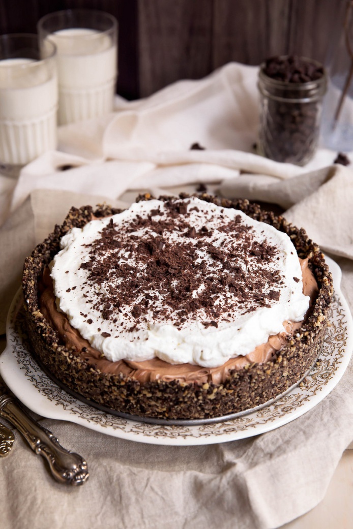 Deep Dish French Silk Pie with Hazelnut Oreo Crust | Ambitious Kitchen