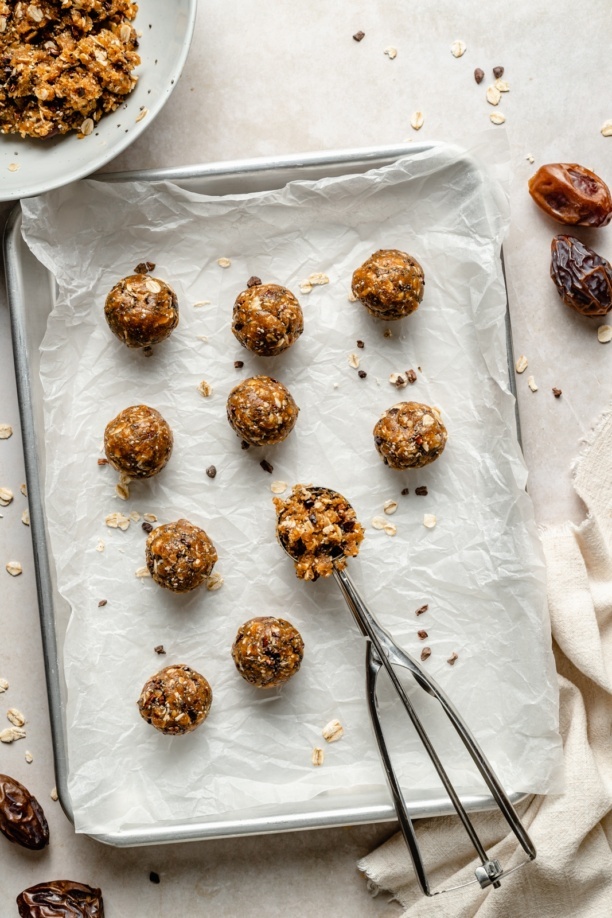 Oatmeal Peanut Butter Cookie Energy Bites | Ambitious Kitchen