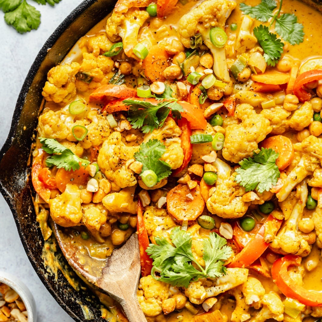 Sweet and Spicy Gochujang Chicken Bowls | Ambitious Kitchen